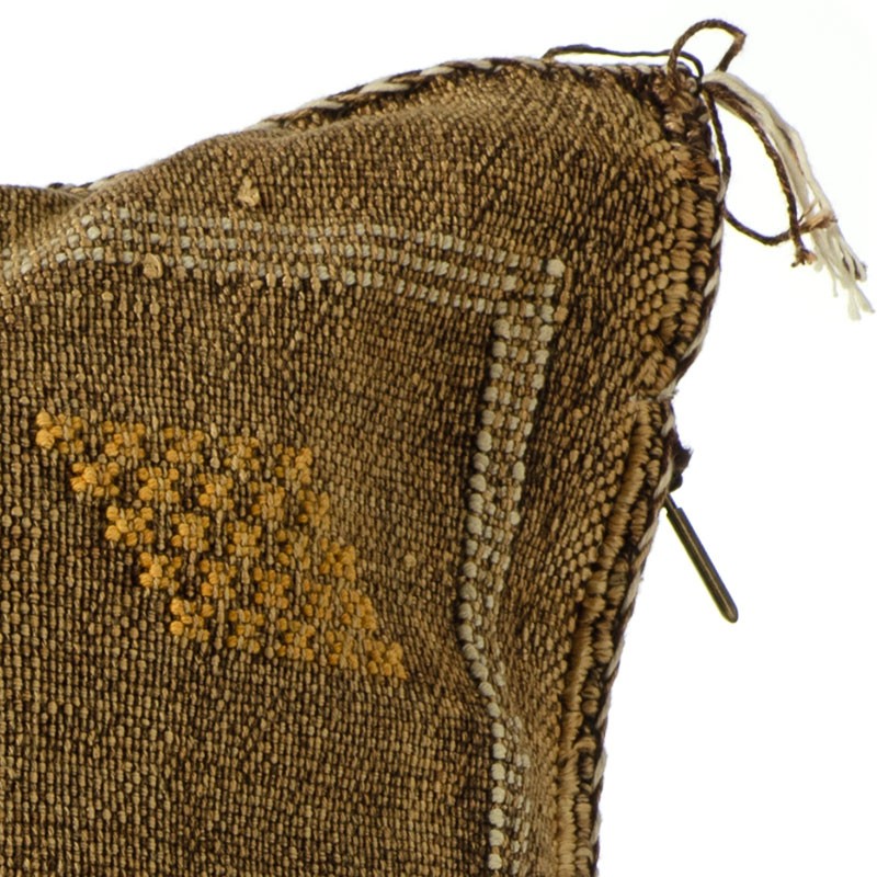 Rectangular brown sabra cushion | kinamour.com