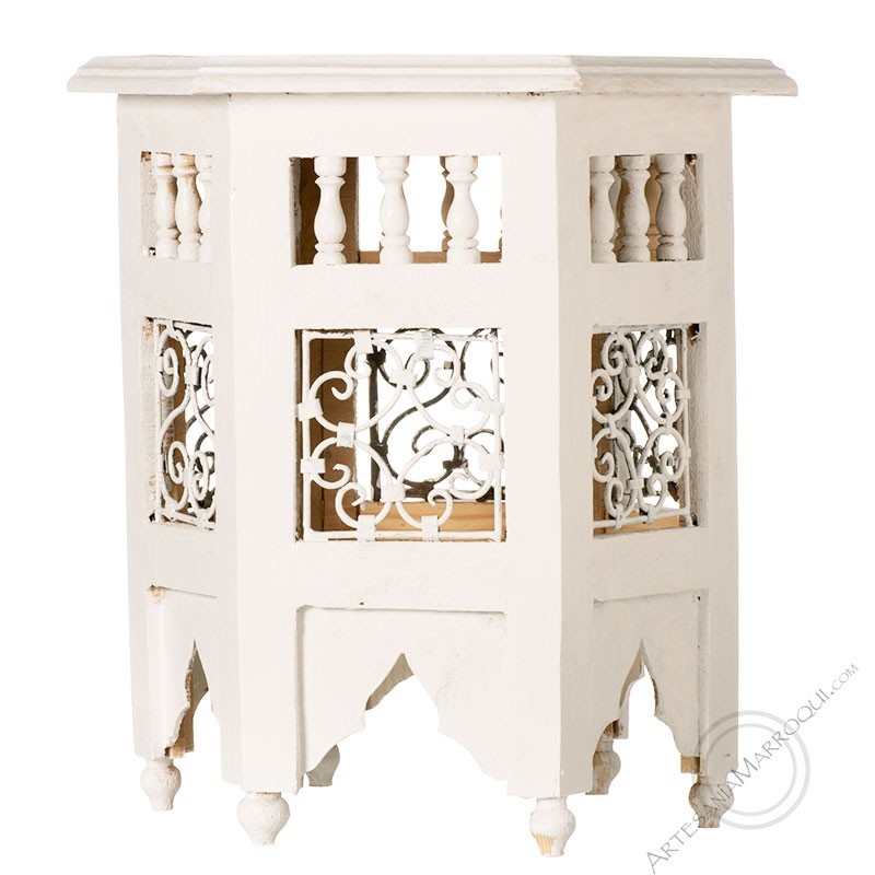 White mini table | kinamour.com
